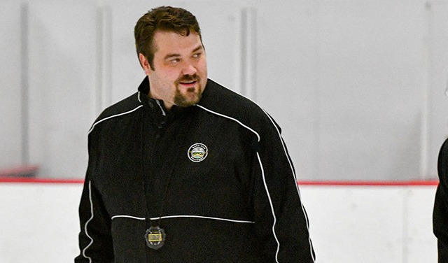 TOSTI: COACH AXTELL RETURNS TO IOWA FOR JOB OPPORTUNITY - Howlings