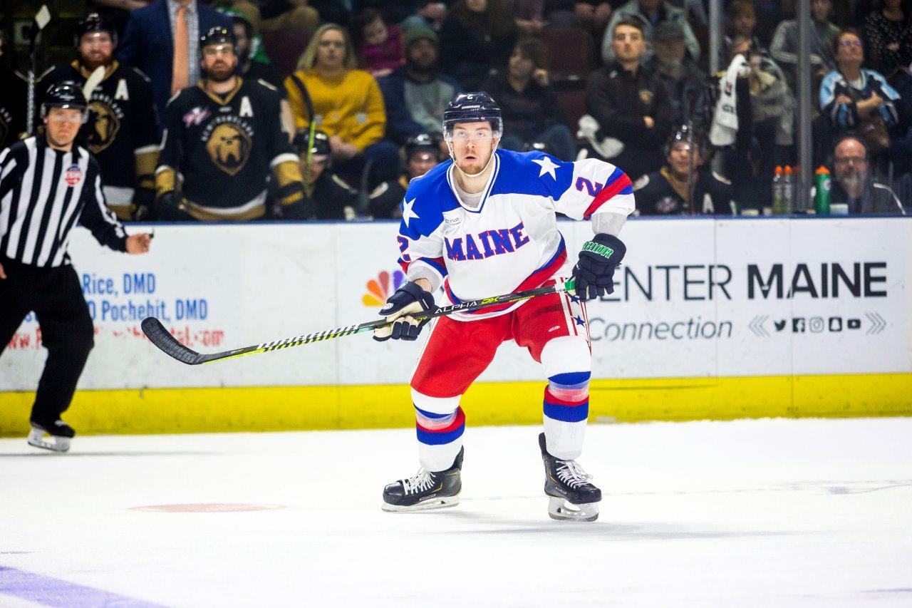 KEELEY: MARINERS RE-SIGN D-MAN, DALLAS ROSSITER - Howlings