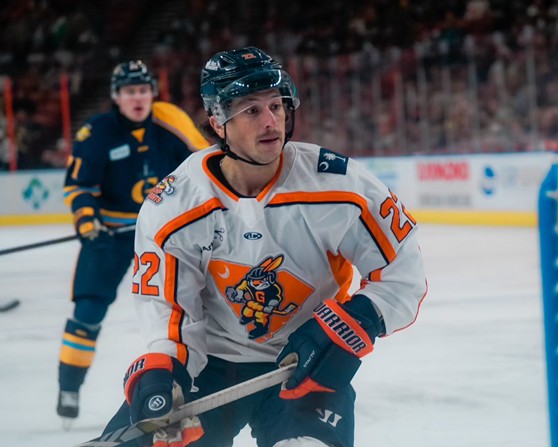 SWAMP RABBITS DEAL ZACH WHITE TO FORT WAYNE - Howlings