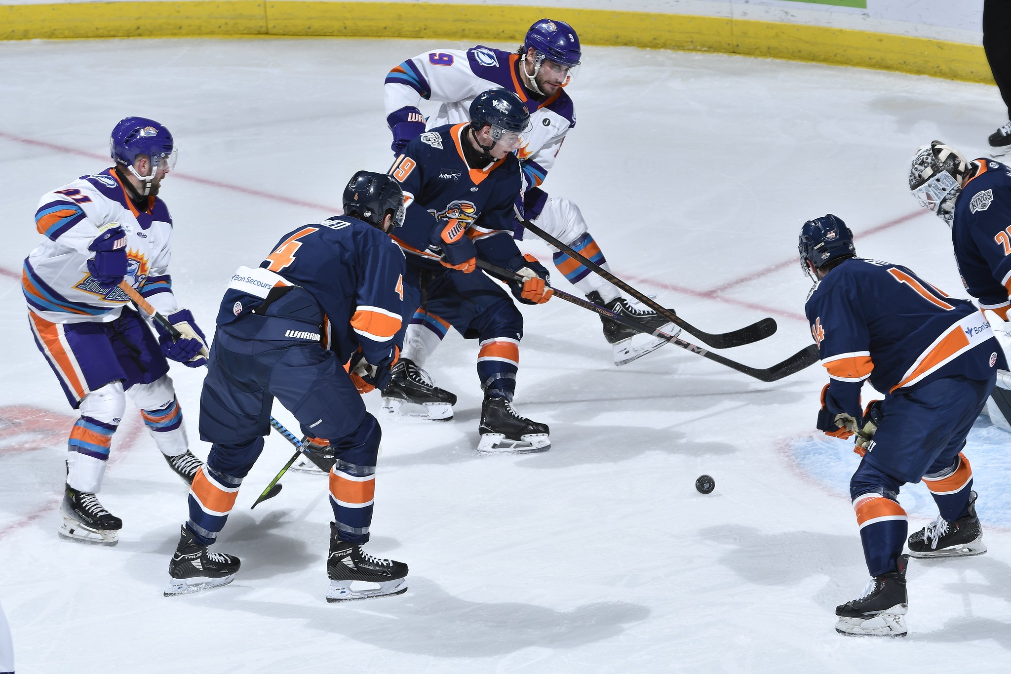 SWAMP RABBITS GAIN POINT IN OVERTIME DEFEAT - Howlings